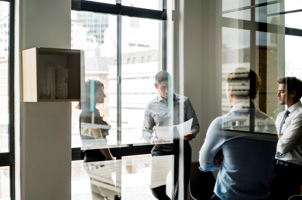 Når kan arbeidsgiver trekke i lønn? - Brækhus